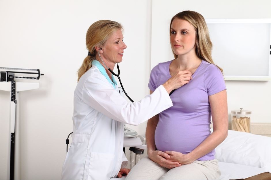 Les risques de la PMA et de la GPA pour la santé de la femme